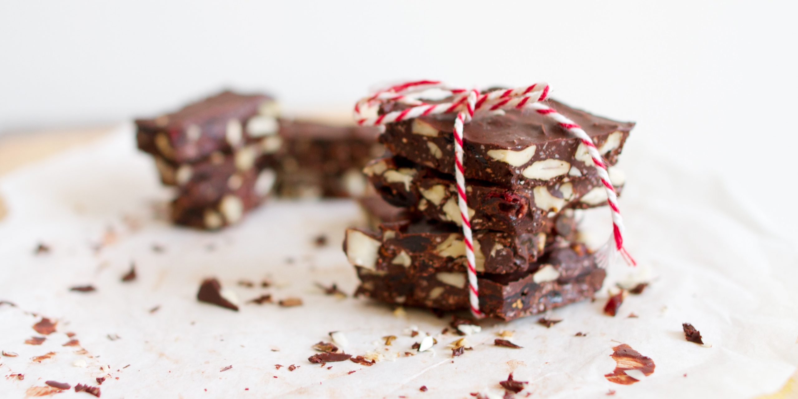 This Anti-Inflammatory Chocolate Bark Is Made with Only 3 Ingredients
