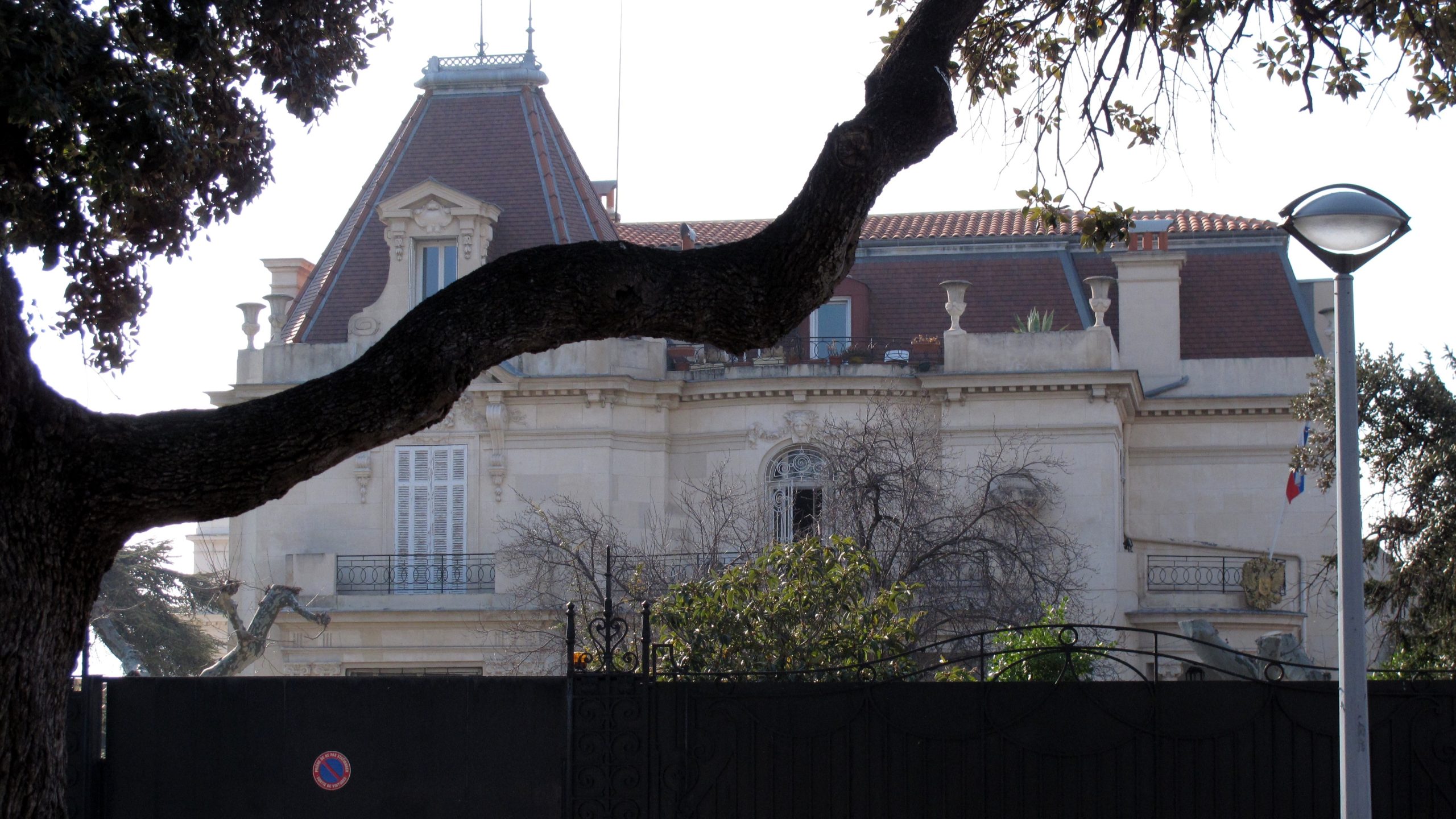 Molotov Cocktails Thrown at Russian Consulate in Marseille, Fire Breaks ...