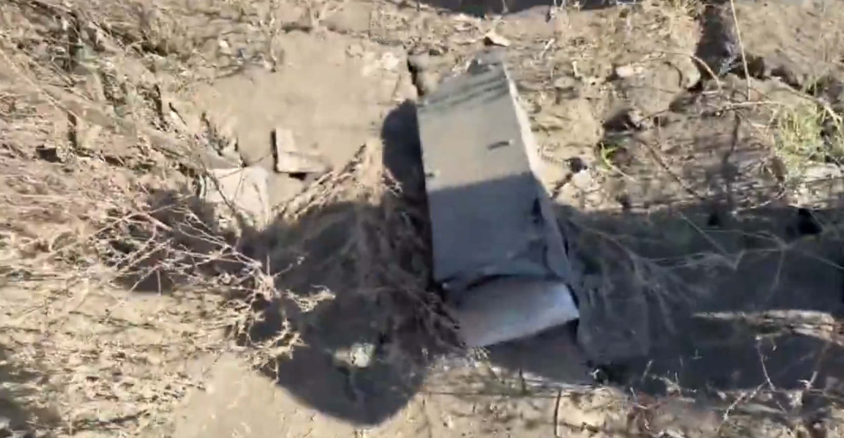 VIDEO: Russian T-90M Tanks Weakened by Fake Armor Made of Bricks