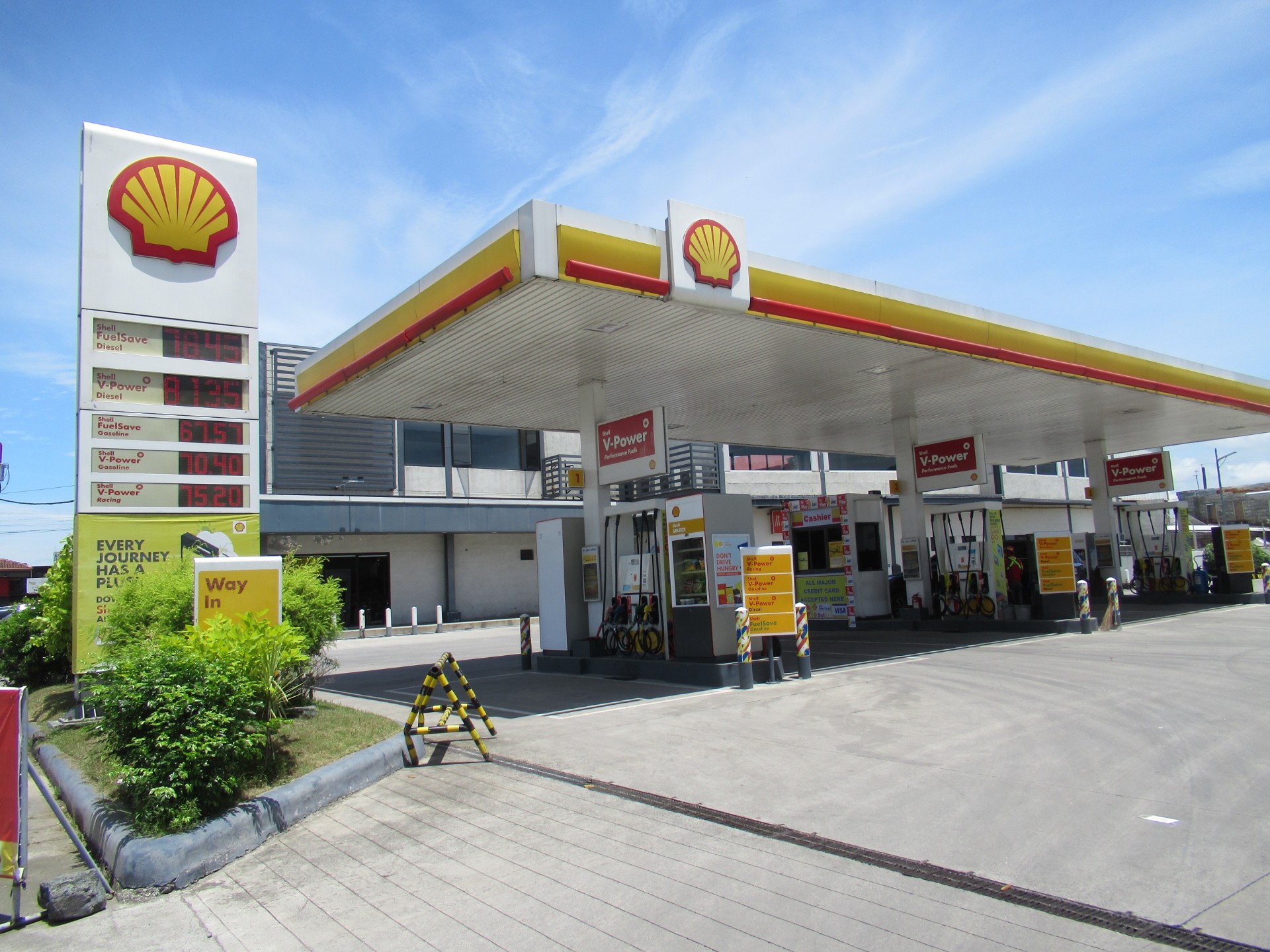 Electric Vehicles Take the Lead: Shell Shifts Focus from Gas to ...