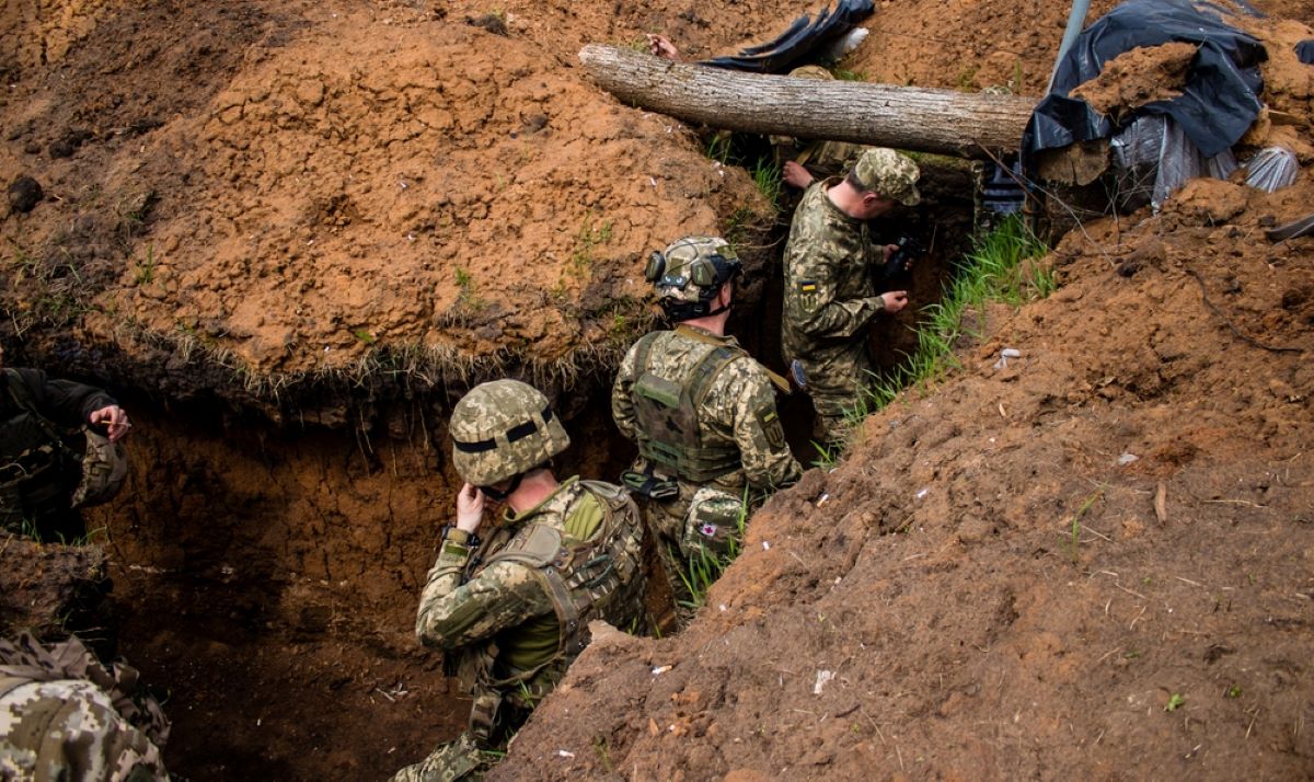 Russian Forces Executed Two Captive Ukrainian Soldiers