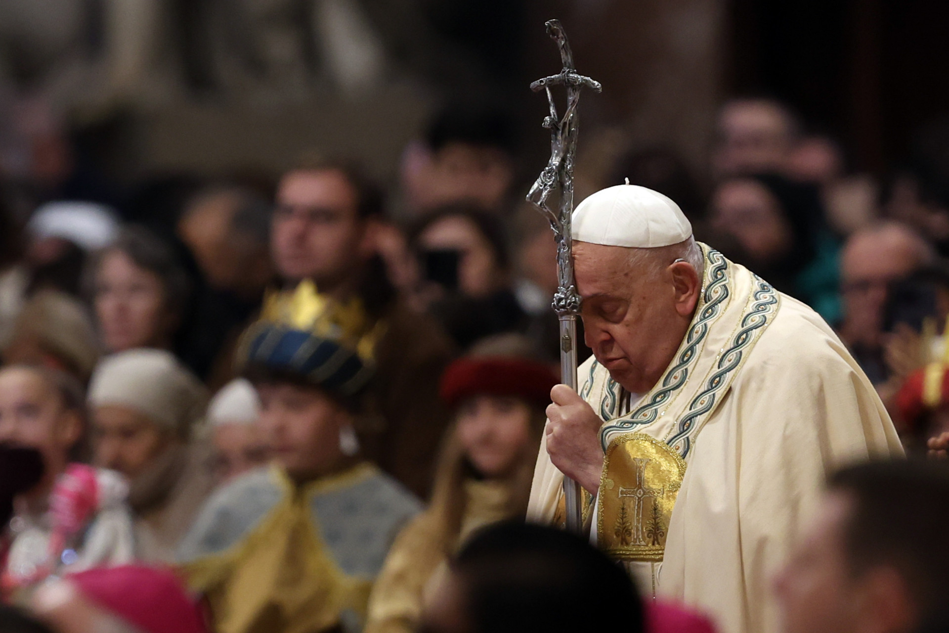 Pope Francis Sends New Aid to "Martyred Ukraine" Amid Grim War Anniversary