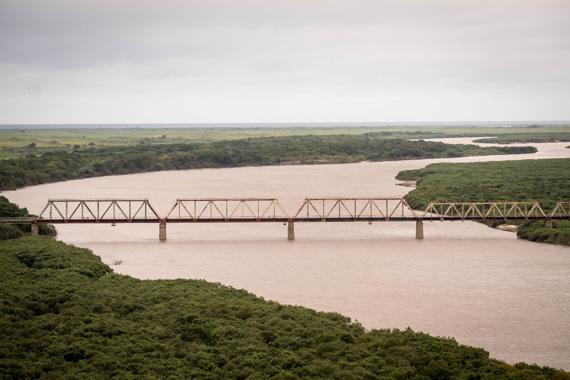 Russia to Build Road Bridge to North Korea