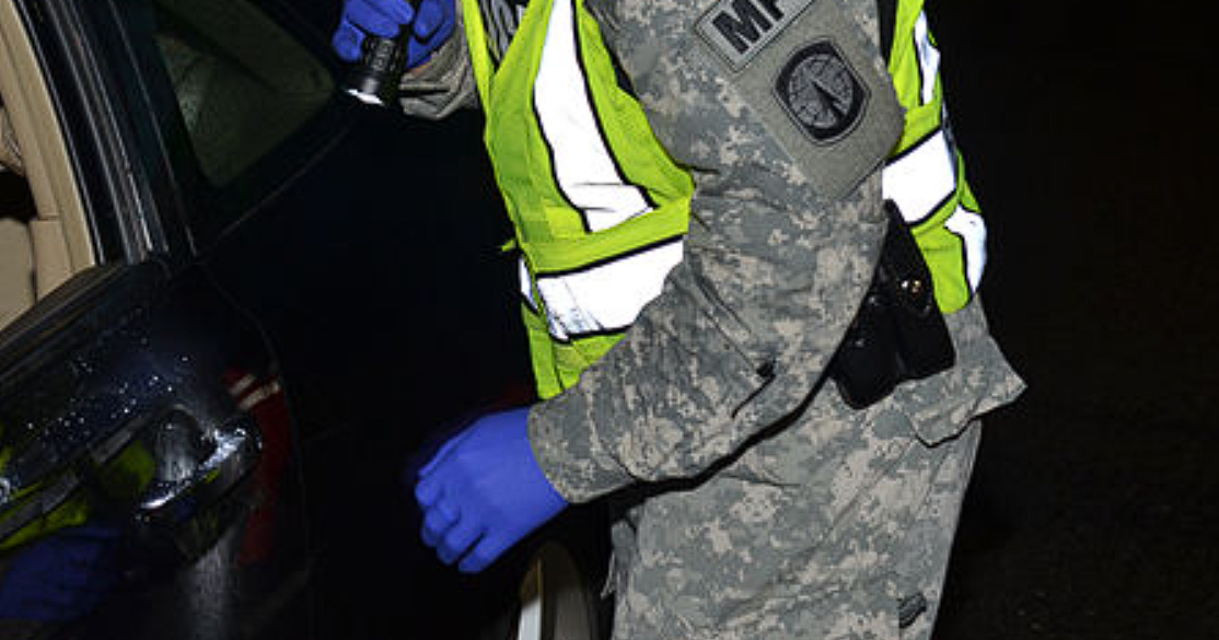 17-year-old girl caught with 5 kg of cocaine due to her unusual gait