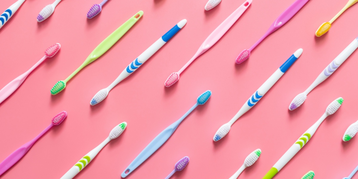 Did You Know This? The Different Colors of Toothbrushes Have a Special ...